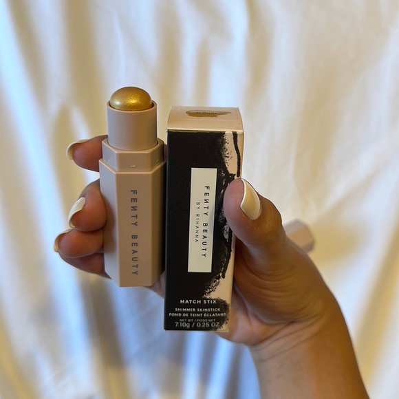 Fenty Beauty | Makeup | Brand New Fenty Beauty Matchstick Shimmer Skin ...